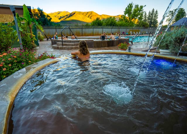 Orvis Hot Springs | Colorado.com