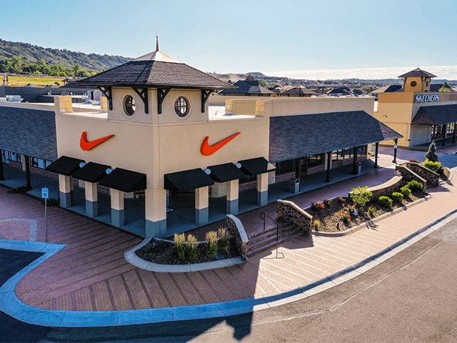 Outlets at Castle Rock | Colorado.com