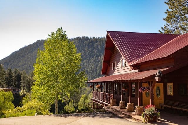 Colorado Dude Ranches & Guest Ranches | Colorado.com